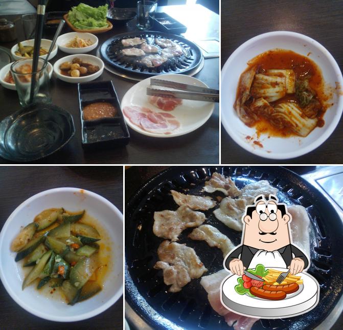 Top 7 restaurants with karaoke in Manila, august 2025 - Restaurant Guru