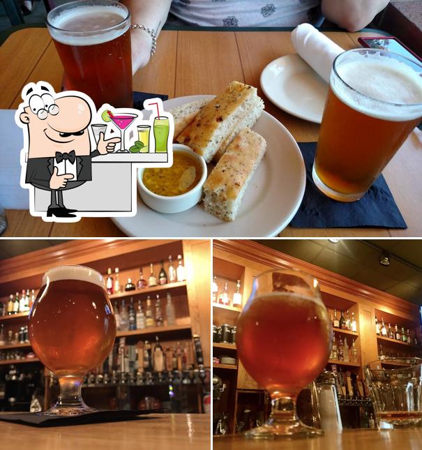 Pub y bar Bugatti's Oregon City, Oregon City - Carta del restaurante y ...