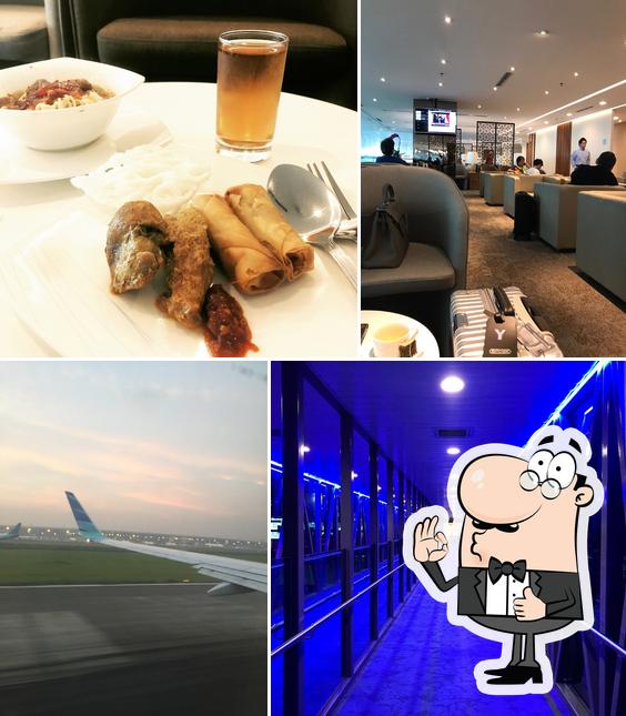 Garuda Indonesia Business Class Lounge, Tangerang - Restaurant reviews