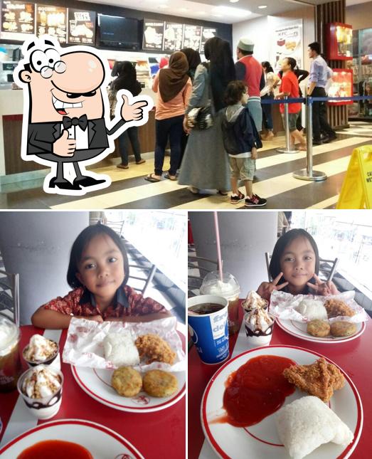 KFC cafe, Gorontalo, Jalan KH. AGUS SALIM NO. 51 KOMPLEKS MEGA ZANUR ...