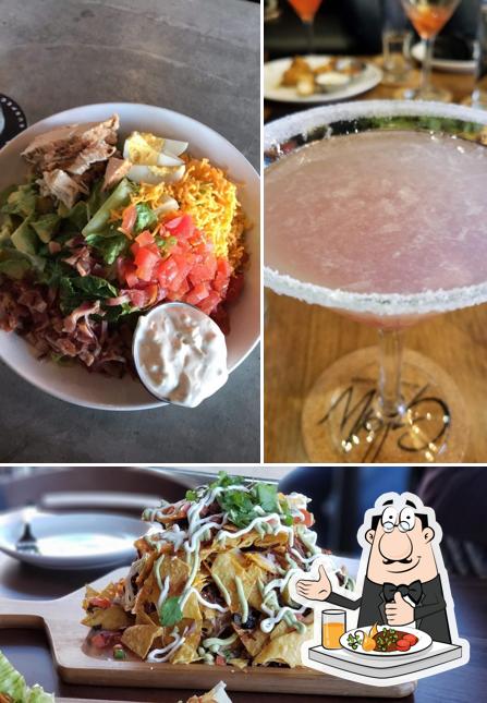 Glow Martini Lounge, Bonney Lake - Restaurant menu, prices and reviews