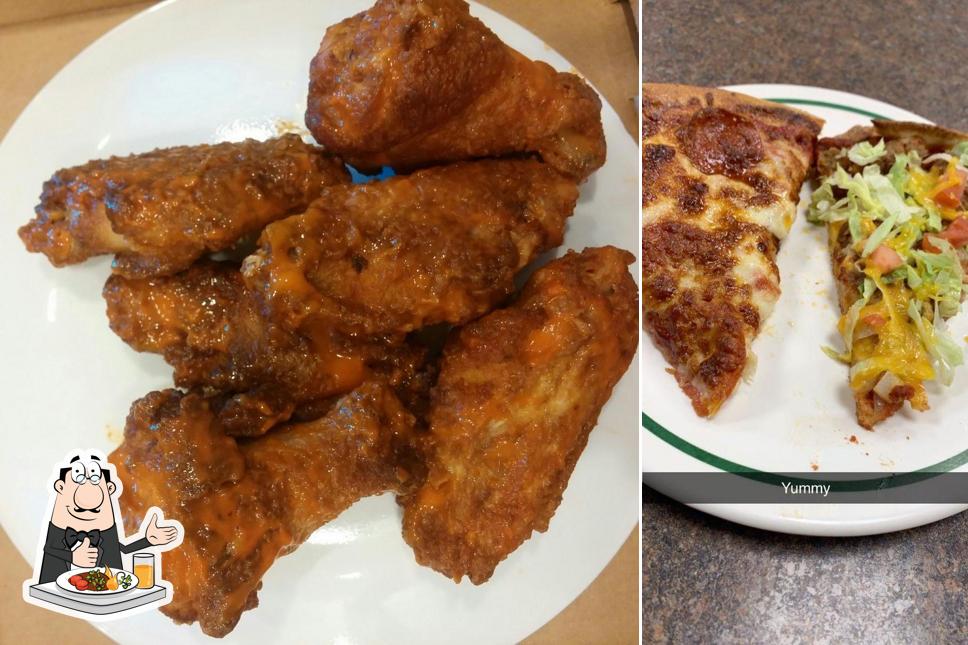 Pizzaville, 5201 E US Hwy 36 in Avon - Restaurant menu and reviews