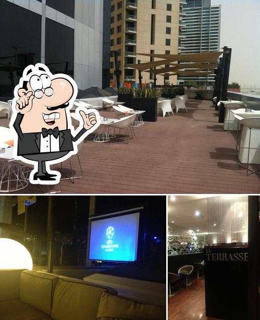 Infiniti pub & bar, Dubai, Radisson Blu Downtown - Restaurant reviews