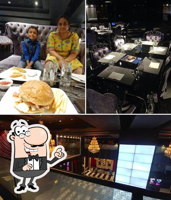 Cafe De Luxe, Chennai, Phoenix Market City, Food Court, 3rd Floor ...