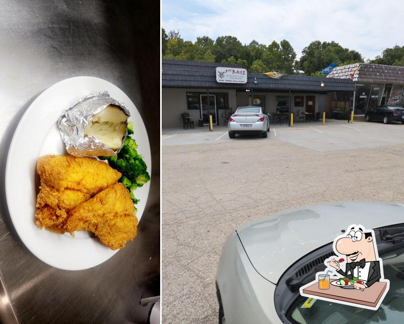 3rd Base Sports Bar & Grill, Jefferson City - Restaurant menu, prices ...