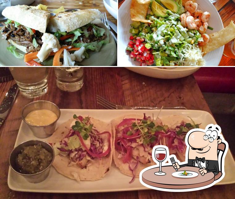 Little Water Cantina in Seattle - Restaurant menu and reviews