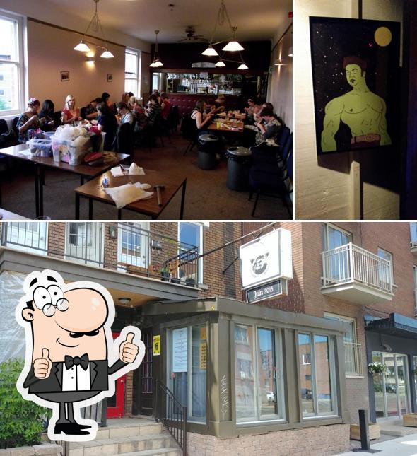 Major Tom in Montreal - Restaurant reviews