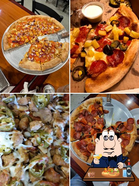 Megatoppers Pizza Joint, Bullhead City - Restaurant menu, prices and ...