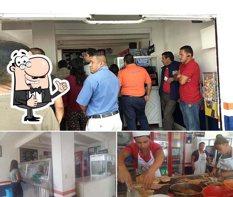 Tortas Condorito restaurant, Zamora, C. Uruapan 709 3515124843 ...