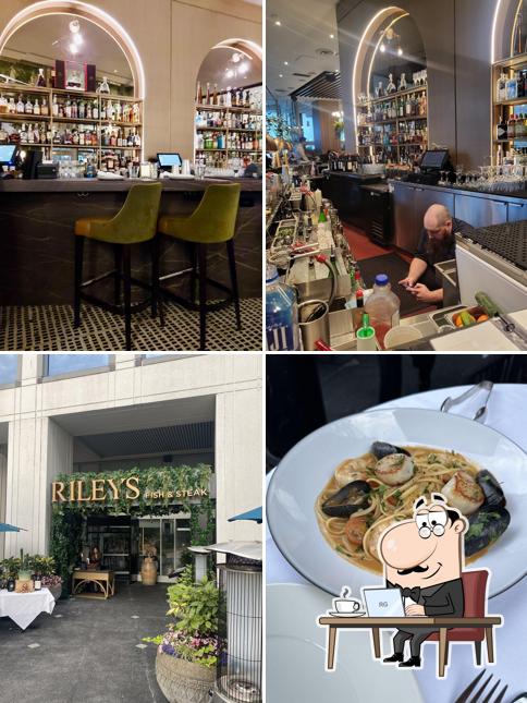 Best restaurants in Waterfront Centre Mall - Restaurant Guru
