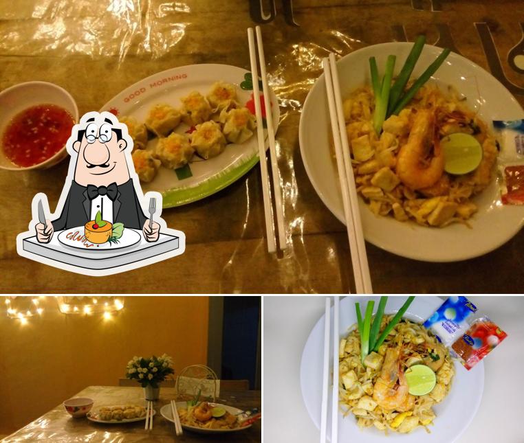 Aroy Thai Cafe Masakan Khas Thailand, Metro - Restaurant reviews