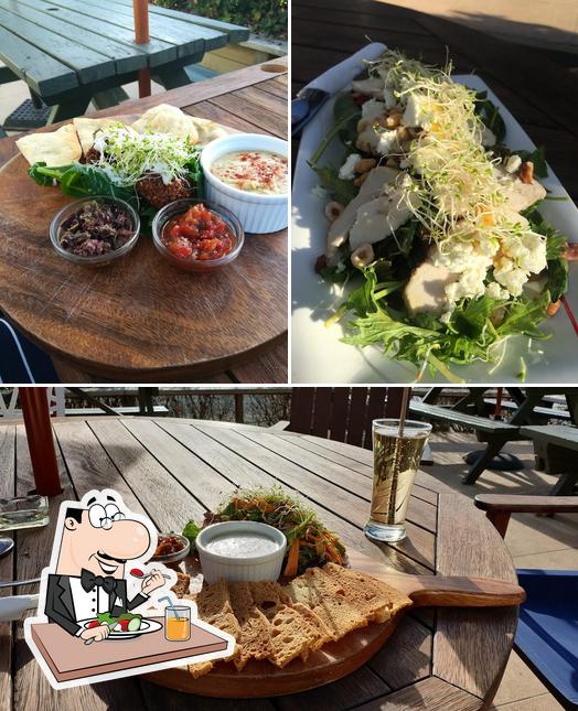 Moutere Inn in Upper Moutere - Restaurant reviews