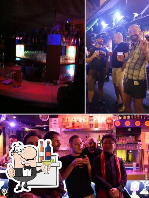 Quetzal Bar, Paris, 10 Rue de la Verrerie - Restaurant reviews