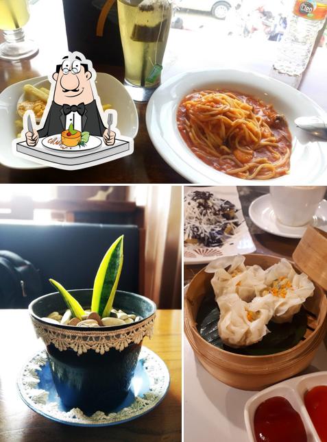 Radio Kopi cafe, Gombong - Restaurant menu and reviews