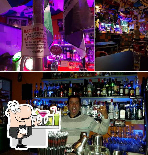 Chill Out Bar, Alvor - Restaurant menu, prices and reviews