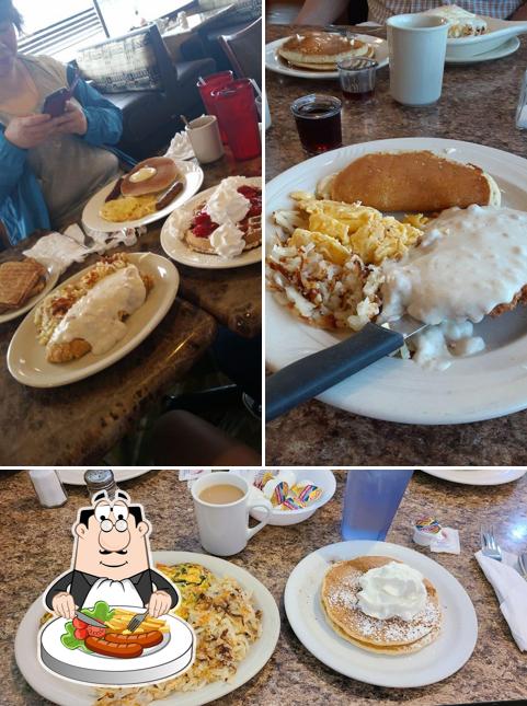 Cozy Table in Bloomington - American restaurant menu and reviews