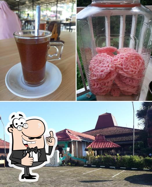 Rindu Alam Taman Ciherang restaurant, Cipanas - Restaurant reviews