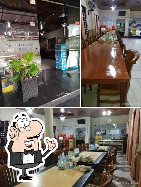 Rumah Makan Gumarang Jaya restaurant, Mentawa Baru Hilir - Restaurant ...