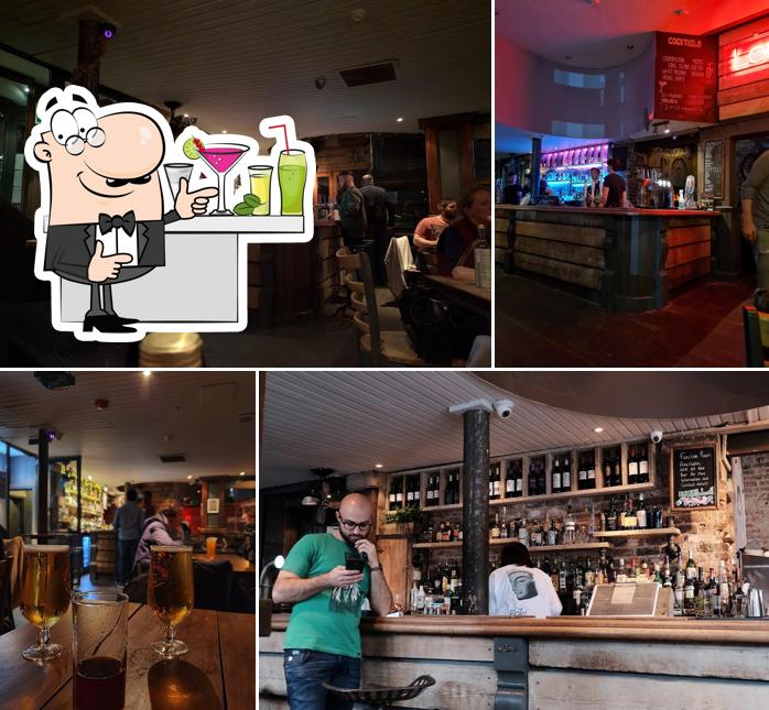 London Hospital Tavern in London - Restaurant menu and reviews