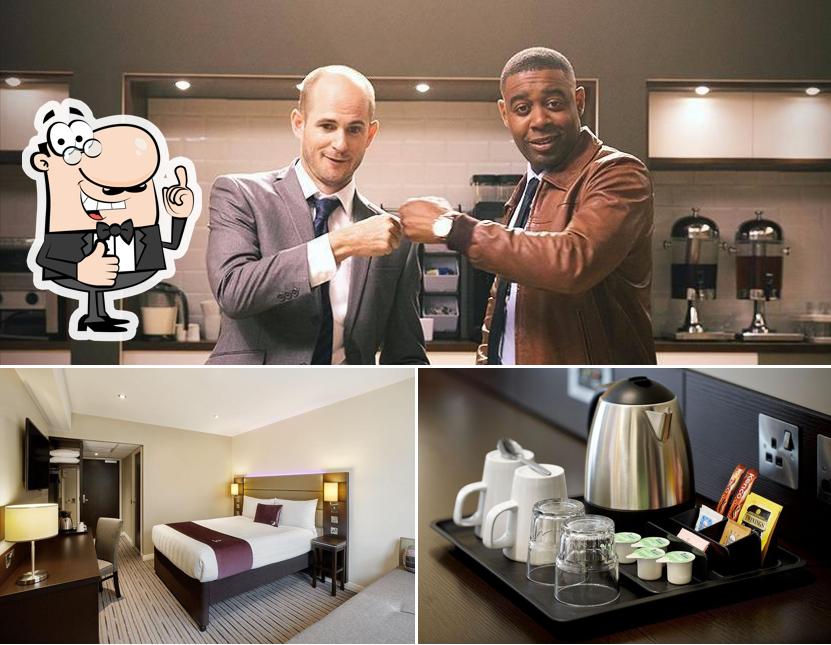 Premier Inn Chelmsford (Springfield) hotel in Chelmsford - Restaurant ...
