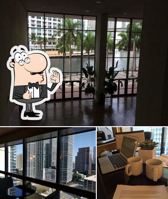 Regency Club in Miami - Restaurant reviews