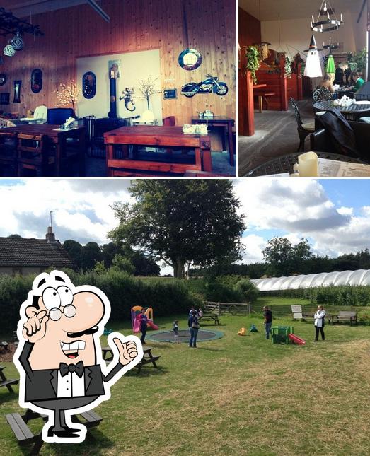 Charleton Fruit Farm in Montrose - Restaurant menu and reviews