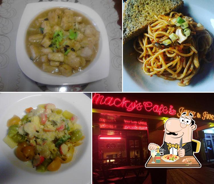 Macky's Cafe, Science City of Muñoz - Restaurant menu, prices and reviews