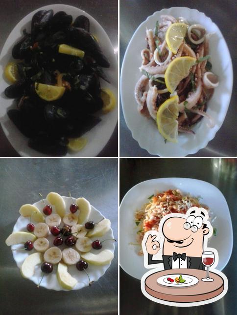 Find the best place to eat in Vuno, winter 2024 - Restaurant Guru