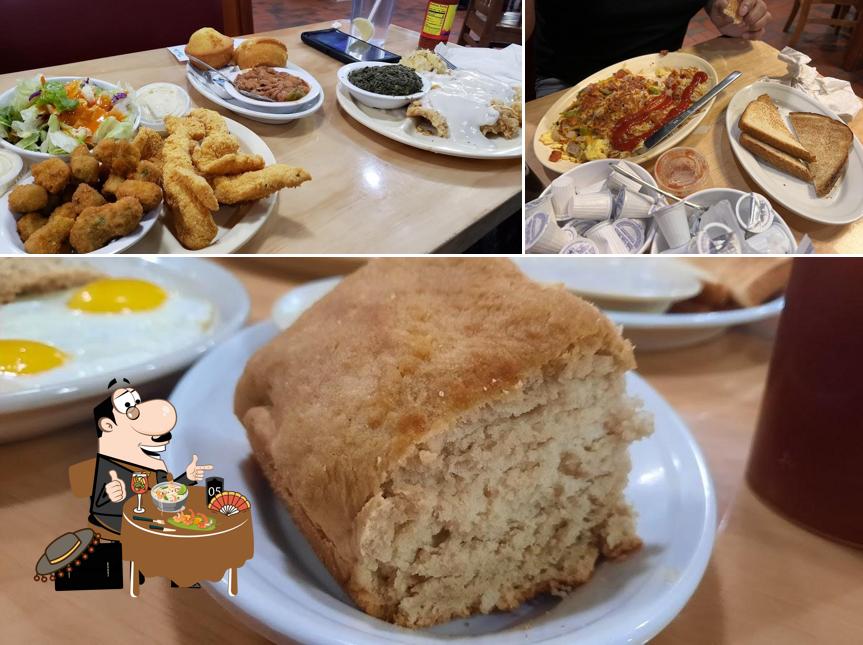 Dixie House Cafe in Hurst - Restaurant menu and reviews