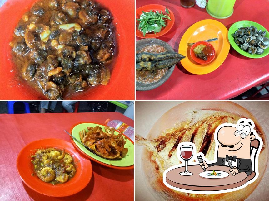 Raja Seafood restaurant, Surabaya - Restaurant reviews