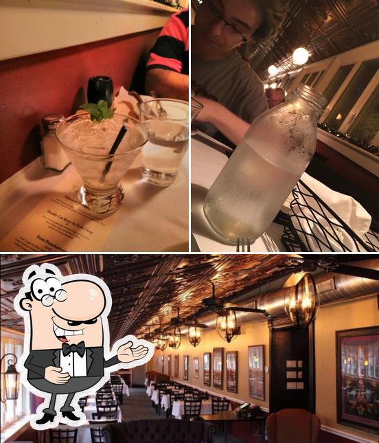 Maple Tree Inn, Chicago - Restaurant menu, prices and reviews