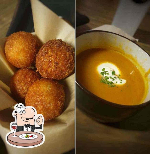 SMK - Smoked Meat Kitchen (Marina) restaurant, Dubai, Dubai Marina walk ...