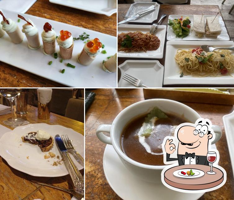 Lusso cafe, Makati - Restaurant menu and reviews