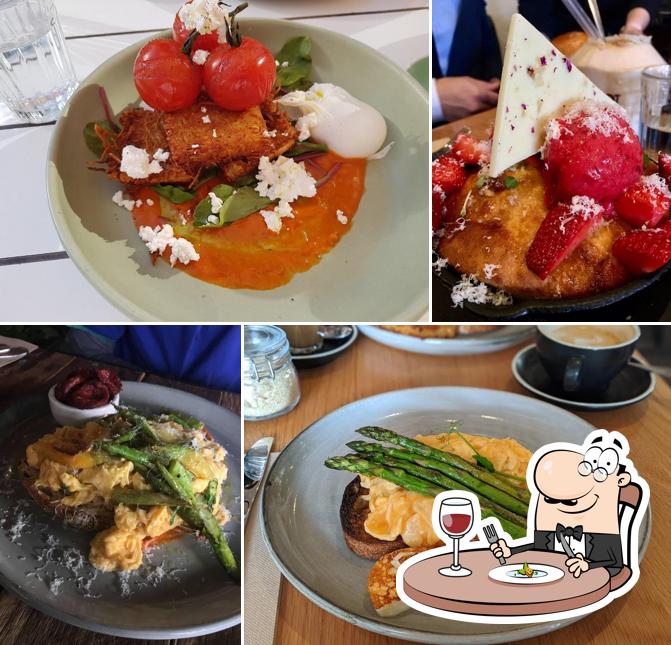 Double Shot Deakin, Deakin - Restaurant menu, prices and reviews
