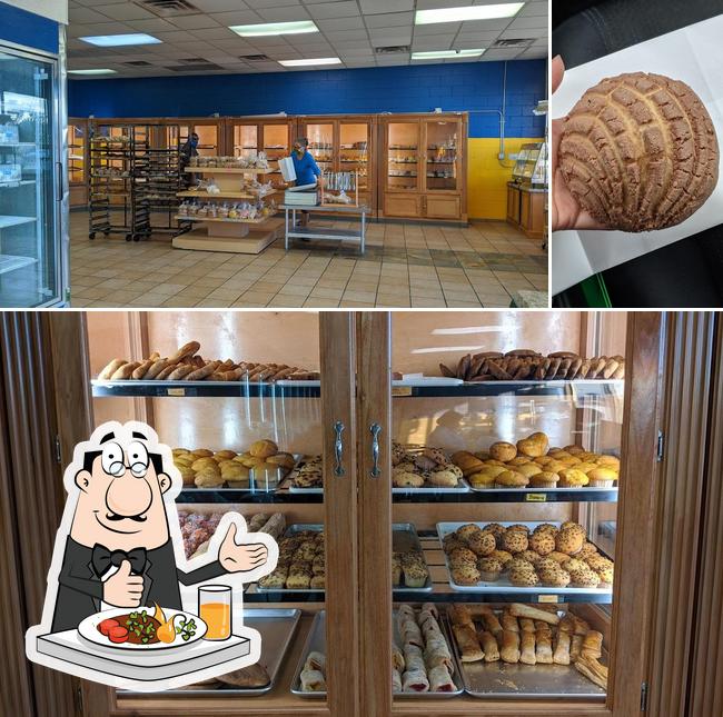 La Reynera Bakery, 2831 US-83 BUS in McAllen - Restaurant reviews