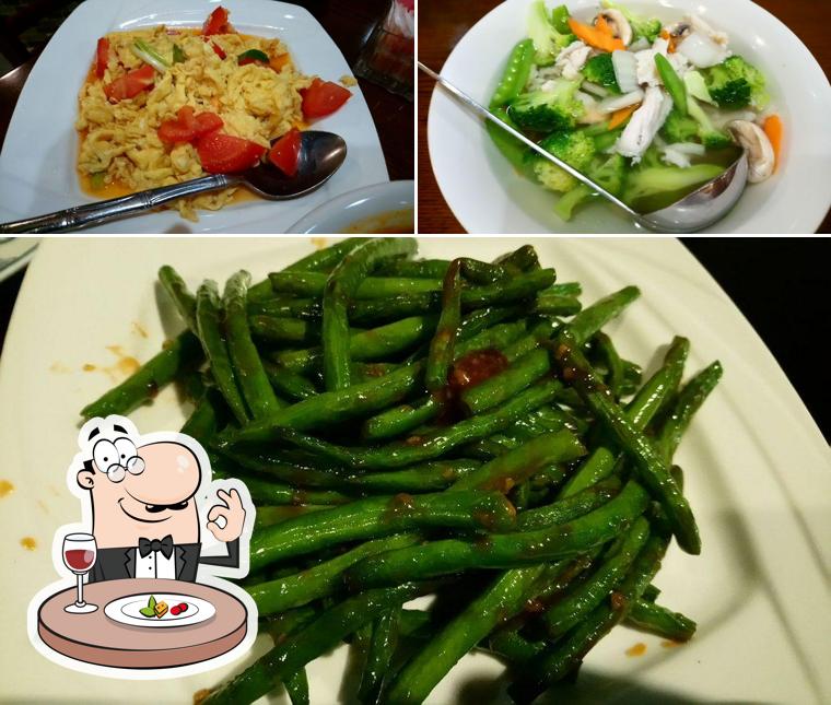 Cathay House in Waco - Restaurant menu and reviews