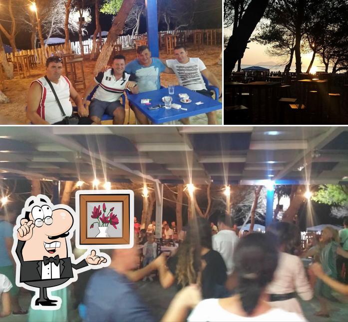 BLU PARK pub & bar, Vlorë - Restaurant reviews