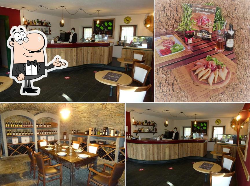 Pub y bar Antica Osteria al Castello dal 1800, Italie - Opiniones del ...