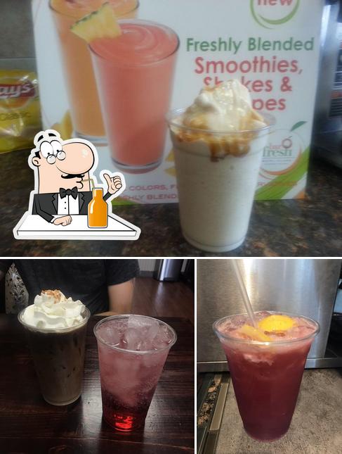 Earth Cafe, North Port - Restaurant menu, prices and reviews
