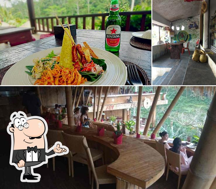 Alon Alon Cafe, Gianyar - Restaurant menu and reviews