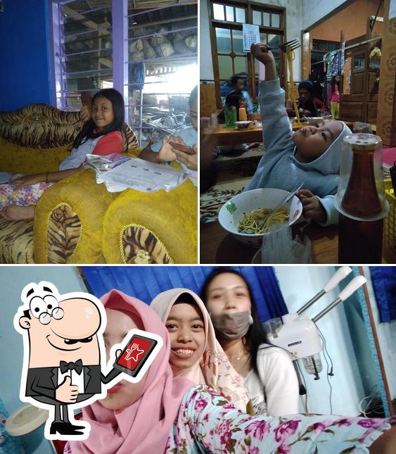 Bakso Kulon Tugu Sumber Tempur restaurant, Sumbertempur - Restaurant ...