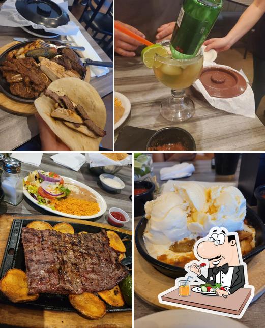 Dos Chiles Grandes, Bridgeport - Restaurant menu, prices and reviews