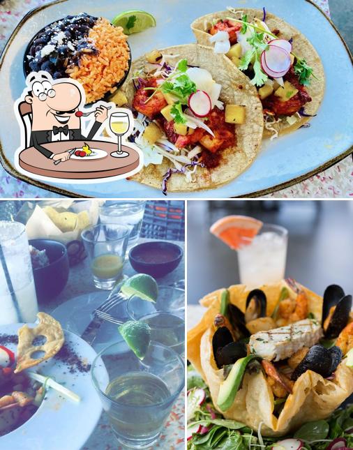 Coasterra, San Diego - Restaurant menu, prices and reviews