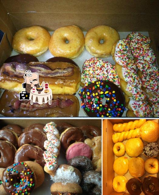Walton Doughnuts, Aurora - Restaurant menu, prices and reviews