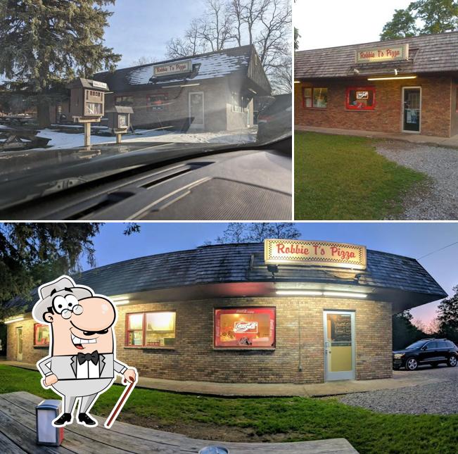 Robbie T's Pizza, Jamesville - Restaurant menu, prices and reviews