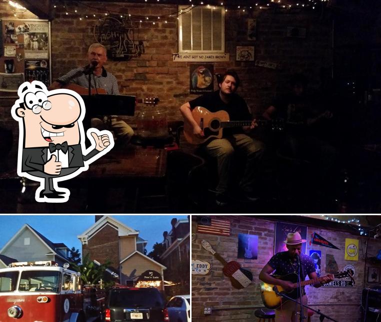 Fox's Lair at Olde Town Inn in Augusta - Restaurant reviews