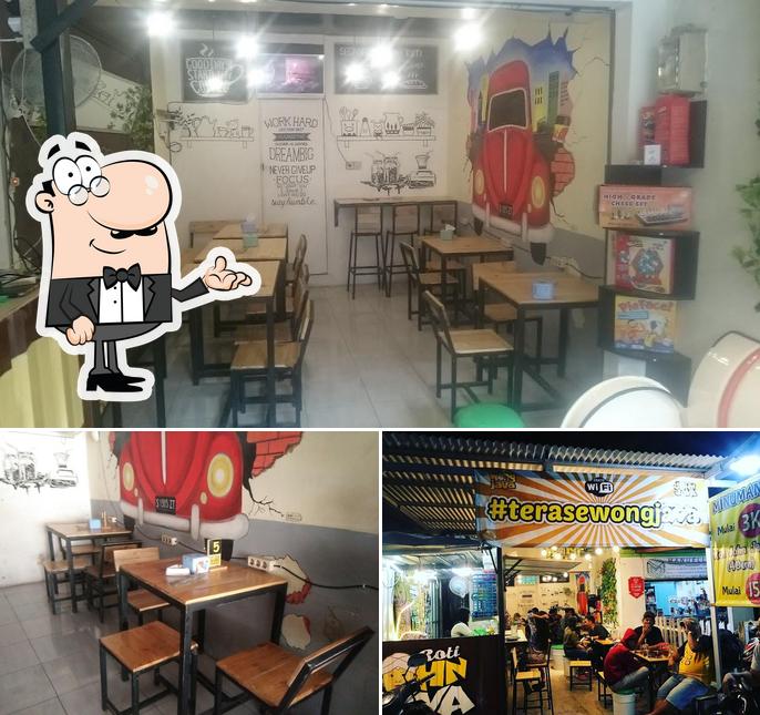 Terase Wong Java cafe, Surabaya, Jl. Simo Kwagean No.73-A - Restaurant ...