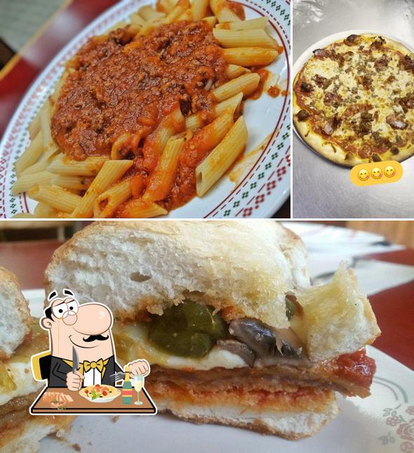 Buzz Buzz Pizza in Toronto - Restaurant menu and reviews