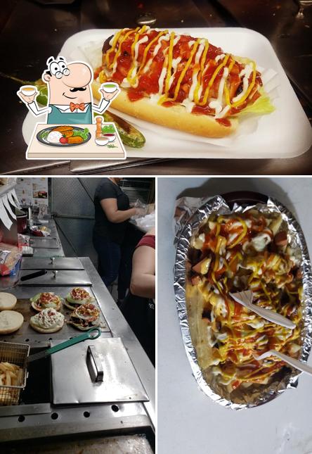 Hot Dogs El moreno in Houston - Restaurant menu and reviews