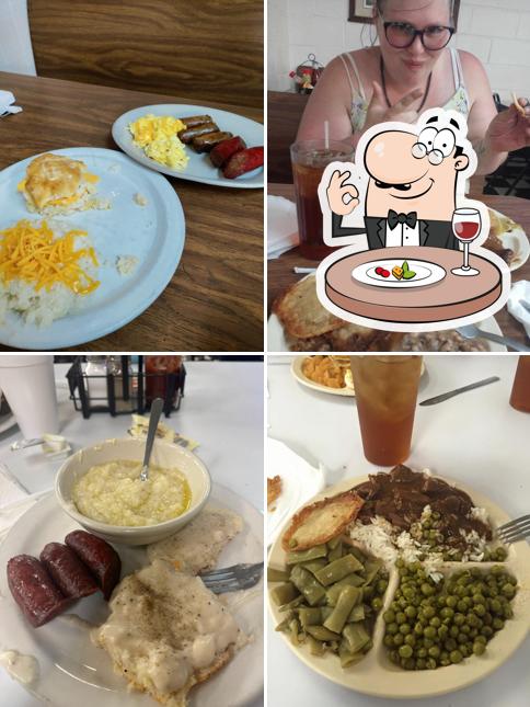 Cox Cafe in Macon - Restaurant menu and reviews